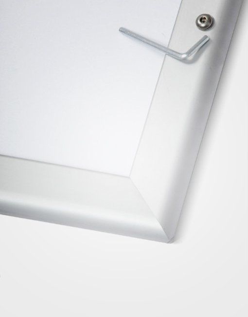 32mm Silver Lockable Snap Frame – Spectra Signs