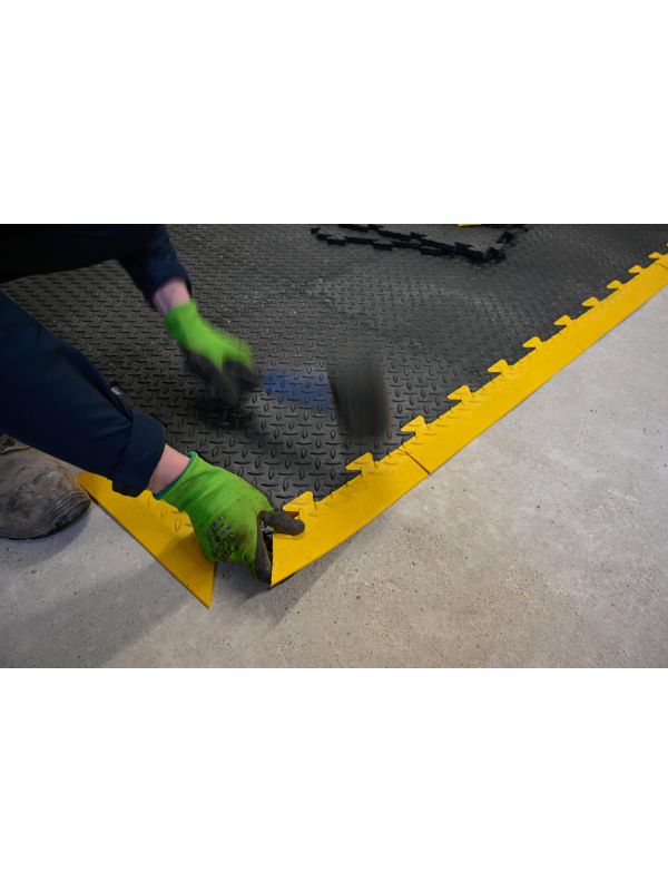 Blue Diamond Matting Tuff Tile – Diamond Top Interlocking Tile System